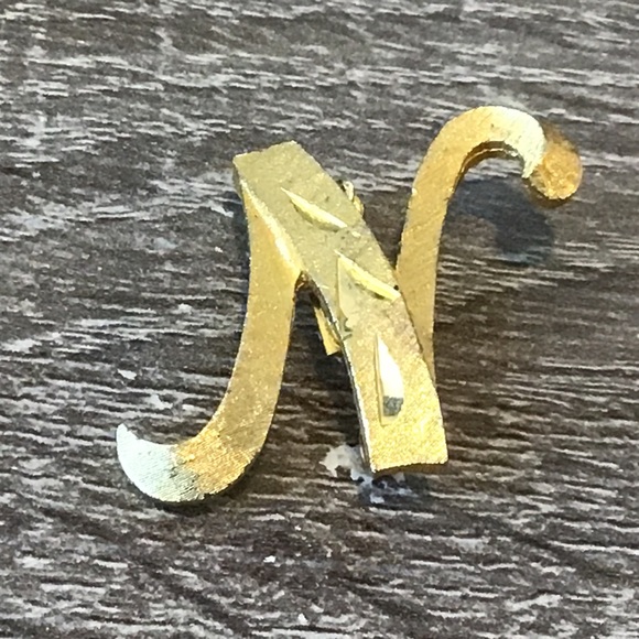 MAMSELLE | Jewelry | Vintage Signed Mamselle Initial Letter N Script ...